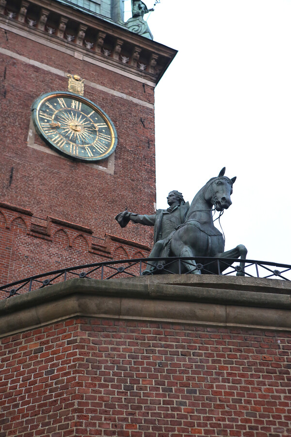 [여행작가 이신화의 유럽 인문 여행] 1,000여 년간의 역사가 흐르는 크라쿠프의 바벨성